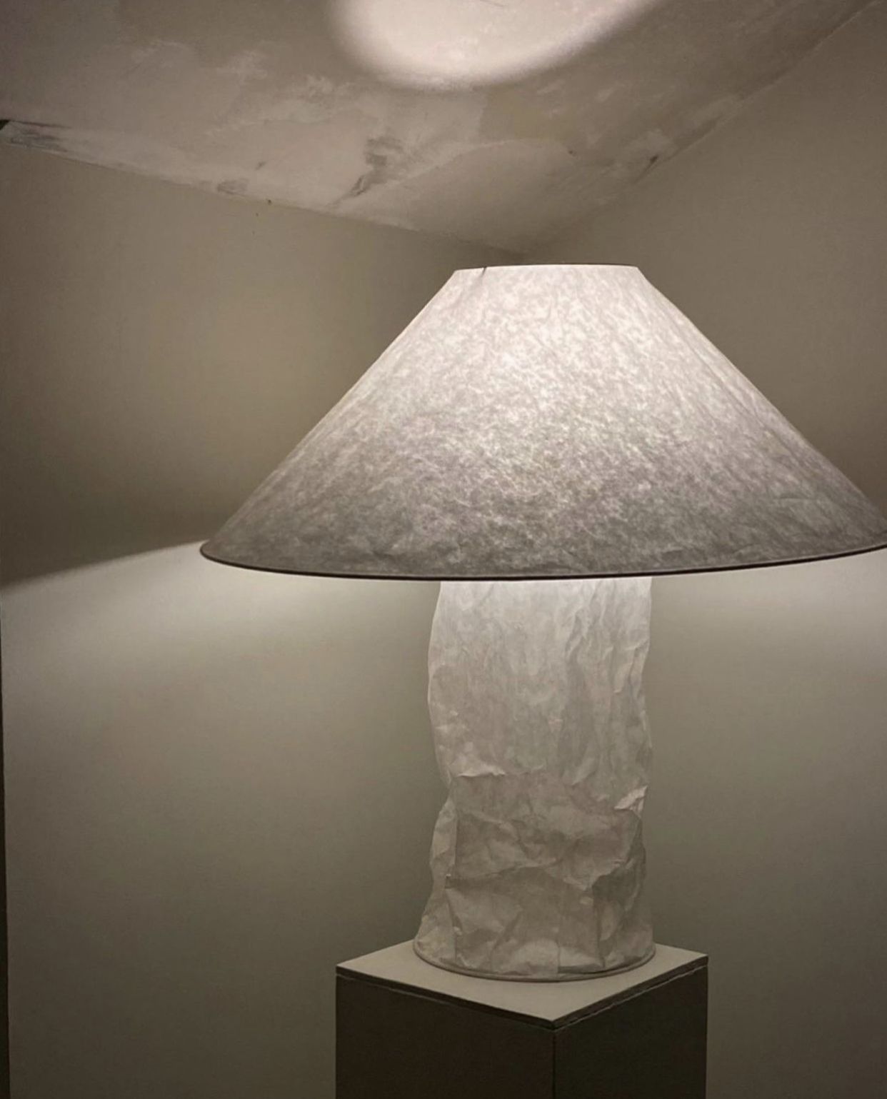 Official Ingo Maurer Shop | Lampampe Paper Lamp
